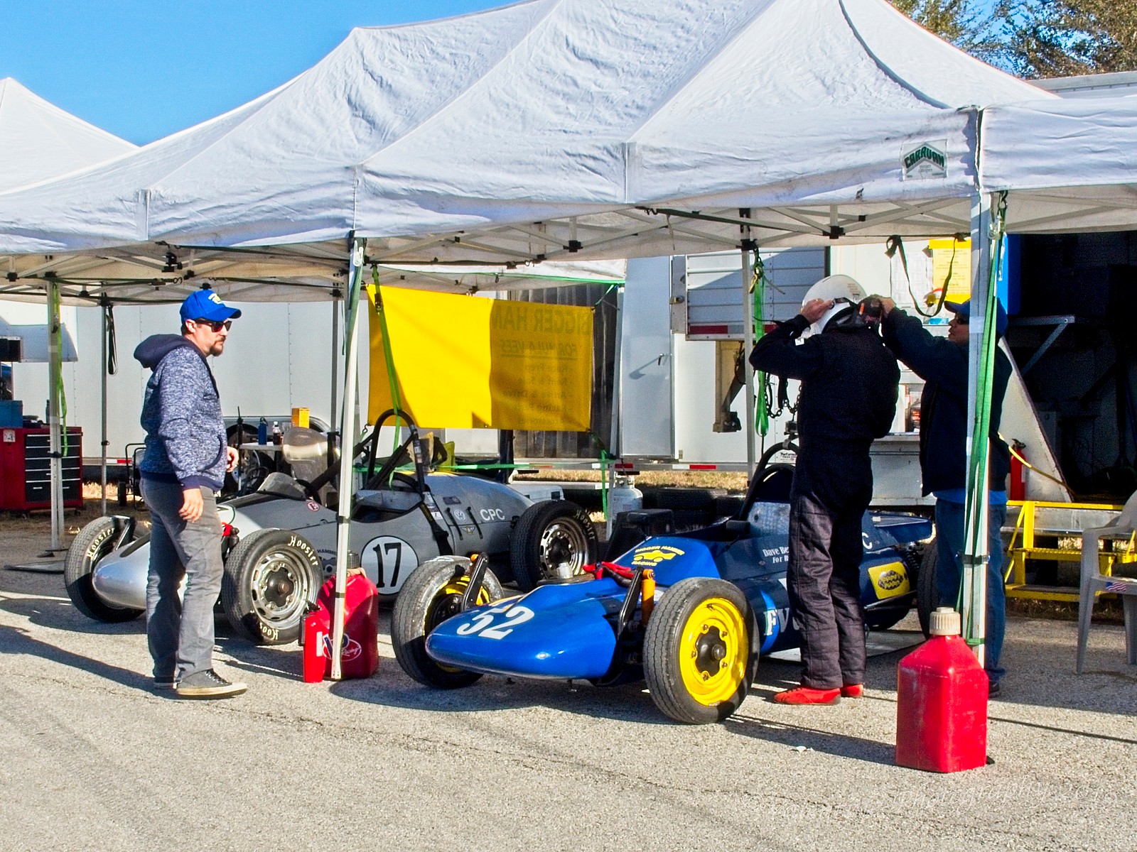 CVAR at the Eagles Canyon Raceway | txGarage