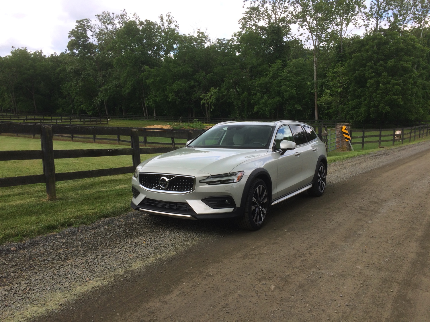 Volvo’s T5 AWD Cross Country – Park It Out Back | txGarage