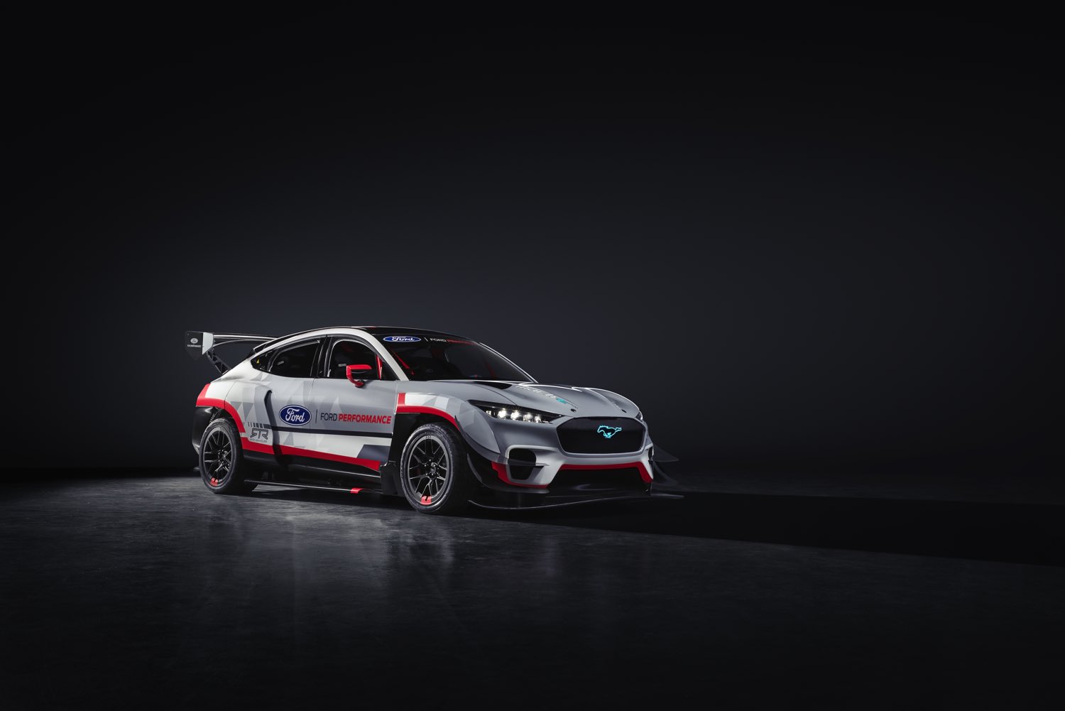 Mach-E-1400-Reveal-Photos-3 | txGarage