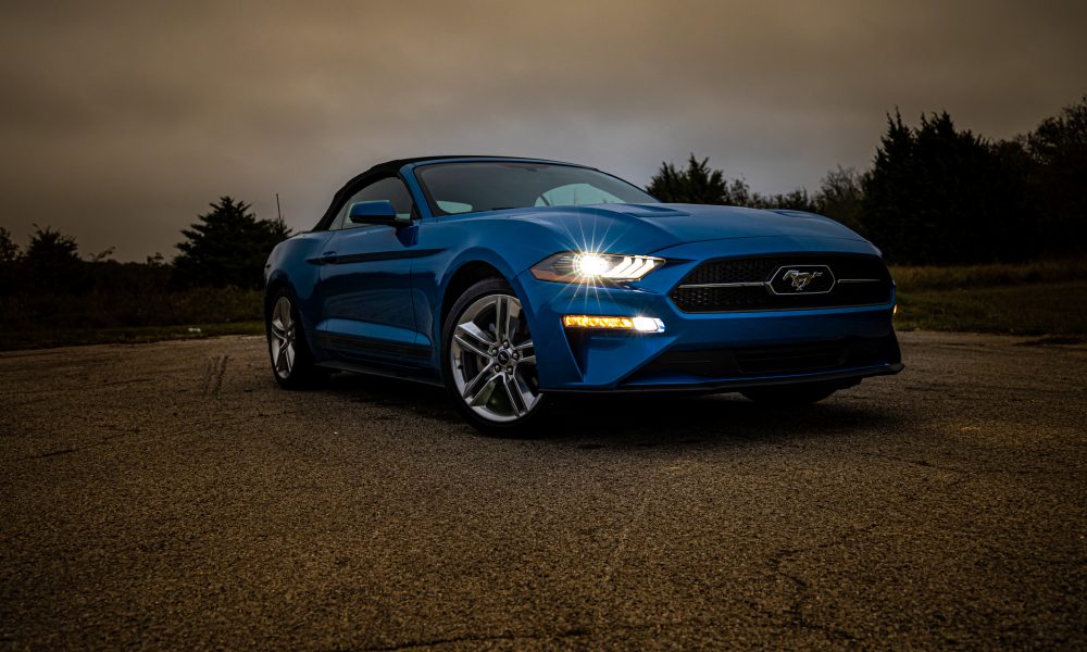 THE COMPLETE BOOK OF FORD MUSTANG | txGarage