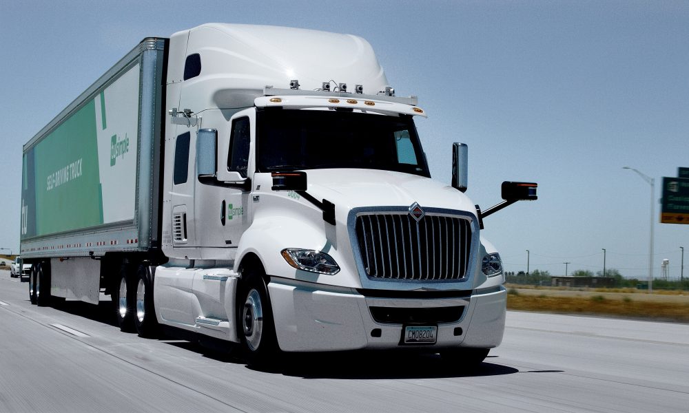 EASTWARD HO! TuSimple begins expanding autonomous freight network ...