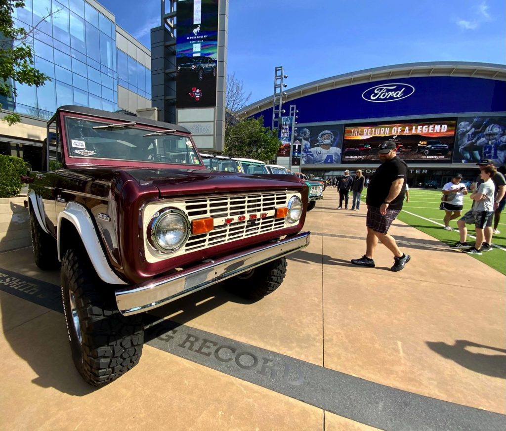 The Ford Bronco Texas Debut: STAR-CROSSED LOVERS | txGarage