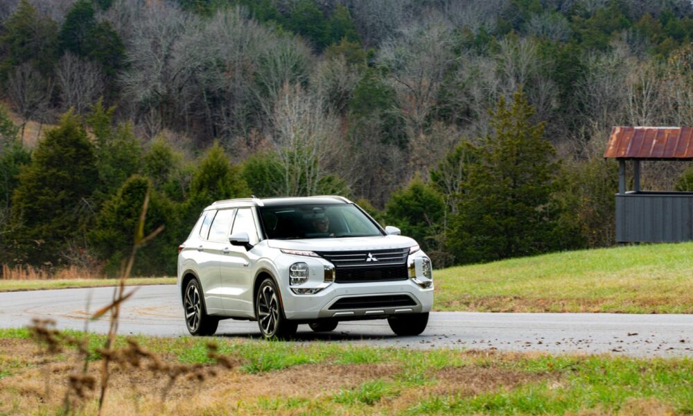 Mitsubishi Outlander PHEV: SHOCKINGLY GOOD | txGarage