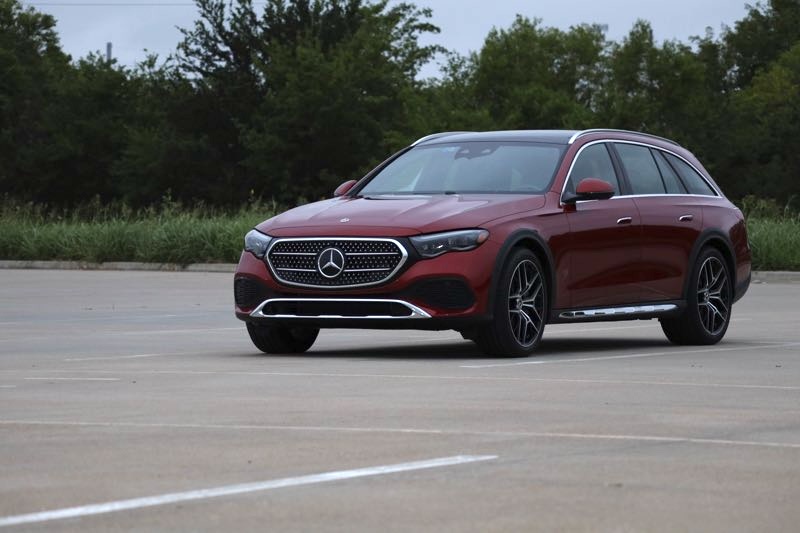 2024-MB-E450-Wagon–txgarage–003 | txGarage