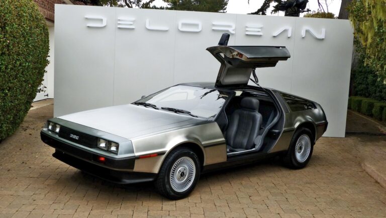 DELOREAN – THE RISE, FALL AND SECOND ACTS OF THE DELOREAN MOTOR COMPANY ...