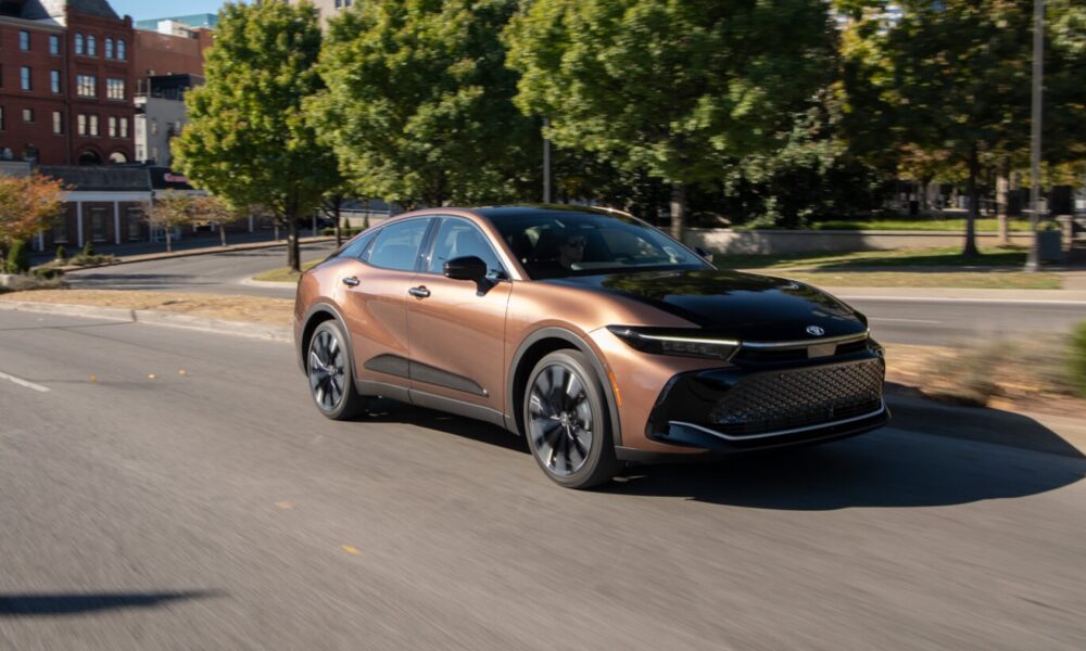 The 2025 Toyota Crown – AUTOMOTIVE ROYALTY | txGarage