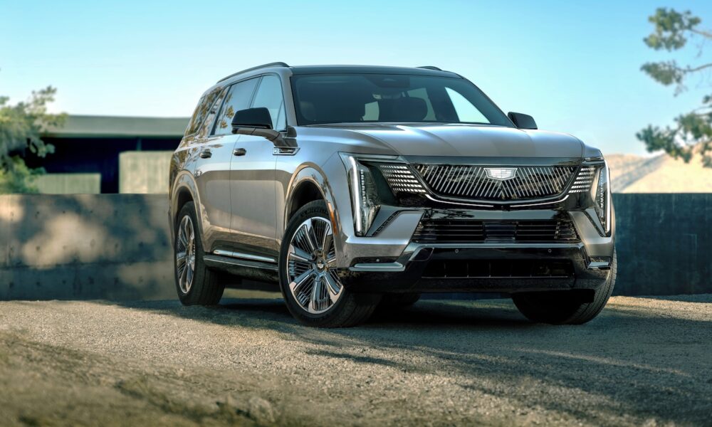 Cadillac Escalade IQL Review: CADILLAC’S I-CLOUD | txGarage