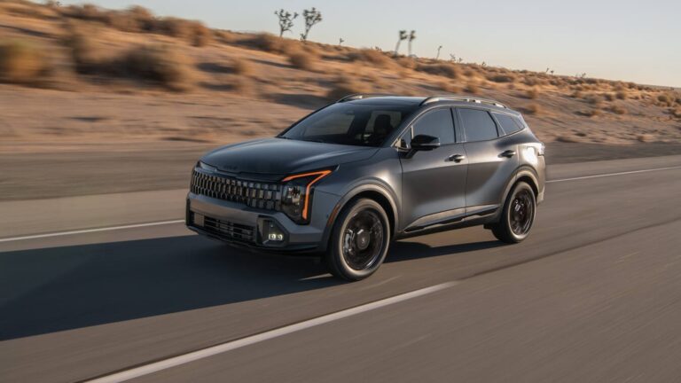 KIA SPORTAGE PHEV X-LINE PRESTIGE – GREEN. PEACE. | txGarage